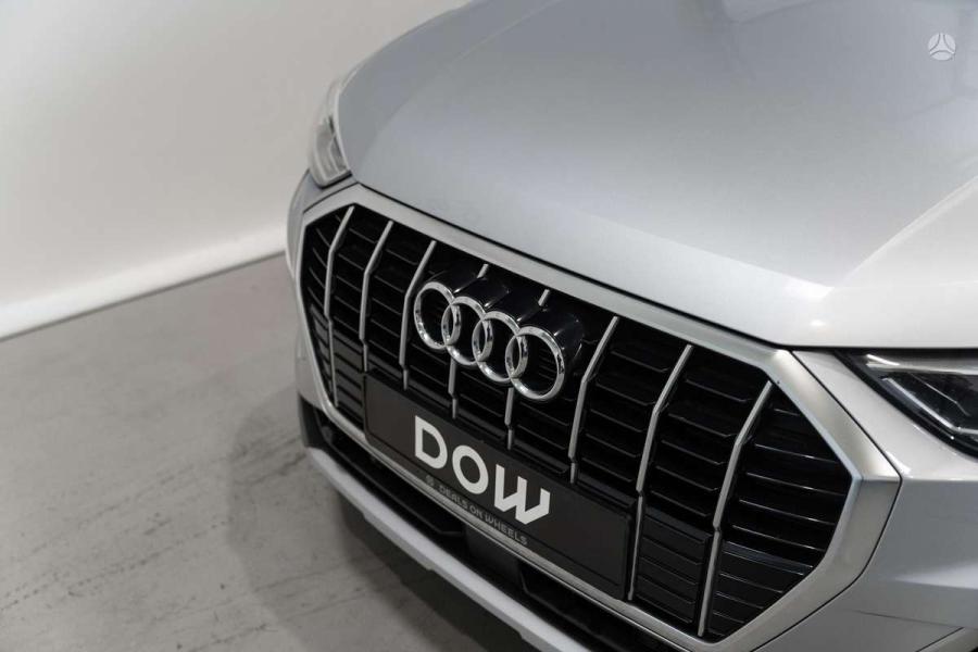 Grey Audi Q3 2019 in Vilnius, with an engine capacity of 1.50 L and mileage of 169 thousand km for 19900 €, photo 9 on AUTOMOTO.COM.LV