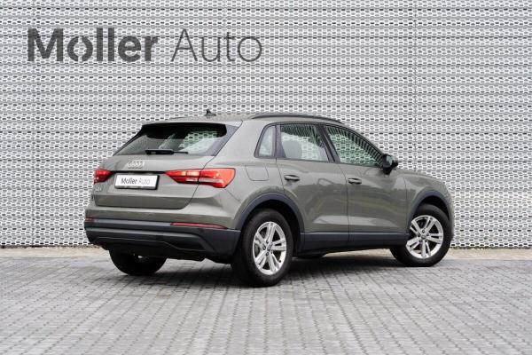 Grey Audi Q3 2019 in Marupe, with an engine capacity of 1.50 L and mileage of 159 thousand km for 23250 €, photo 5 on AUTOMOTO.COM.LV