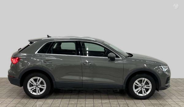 Pelēks Audi Q3 2020 Kauņa, ar dzinēja tilpumu 1.50 L un nobraukumu 29 tūkst. km par 22800 €, foto 3 vietnē AUTOMOTO.COM.LV