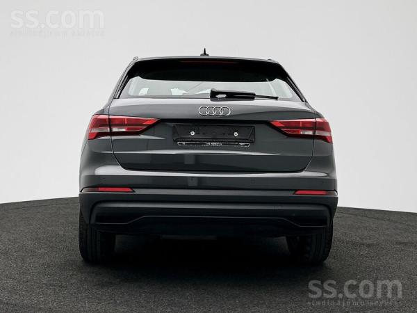 Grey Audi Q3 2020 in Riga, with an engine capacity of 2.00 L and mileage of 175 thousand km for 19900 €, photo 4 on AUTOMOTO.COM.LV