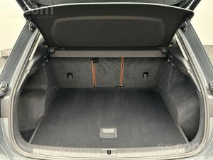 Grey Audi Q3 2020 in Riga, with an engine capacity of 2.00 L and mileage of 175 thousand km for 19900 €, photo 7 on AUTOMOTO.COM.LV
