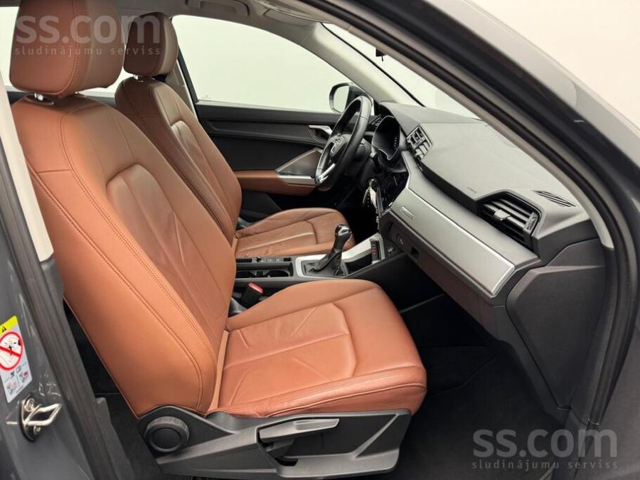Grey Audi Q3 2020 in Riga, with an engine capacity of 2.00 L and mileage of 175 thousand km for 19900 €, photo 11 on AUTOMOTO.COM.LV