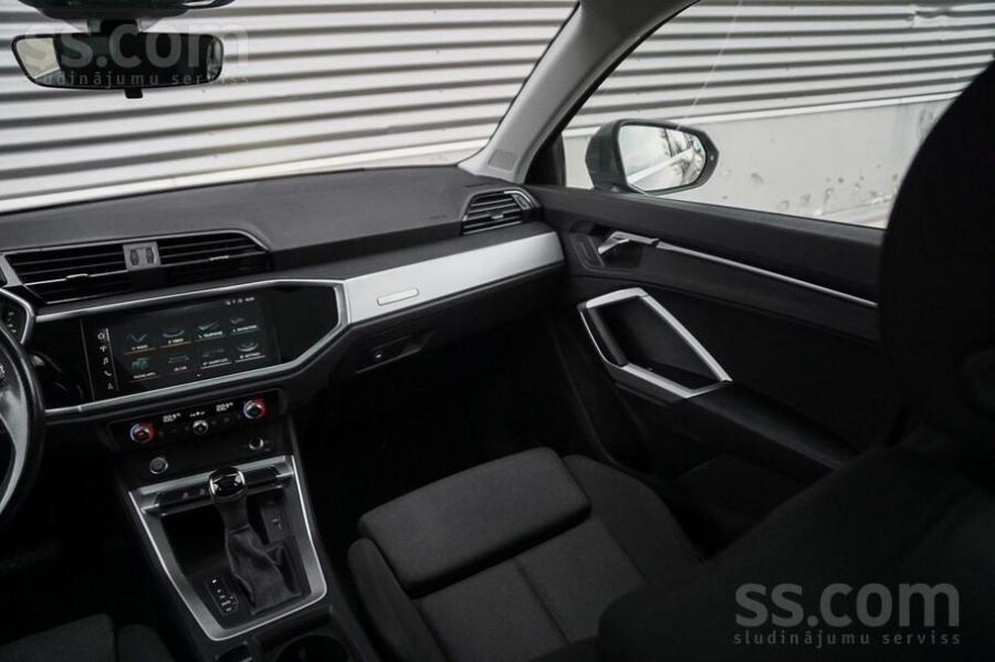Grey Audi Q3 2020 in Riga, with an engine capacity of 2.00 L and mileage of 181 thousand km for 21990 €, photo 13 on AUTOMOTO.COM.LV