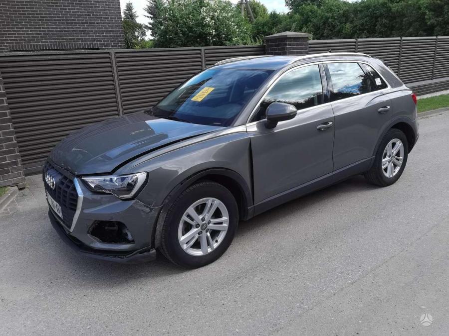 Pelēks Audi Q3 2020 Kauņa, ar dzinēja tilpumu 1.50 L un nobraukumu 82 tūkst. km par 12900 €, foto 9 vietnē AUTOMOTO.COM.LV