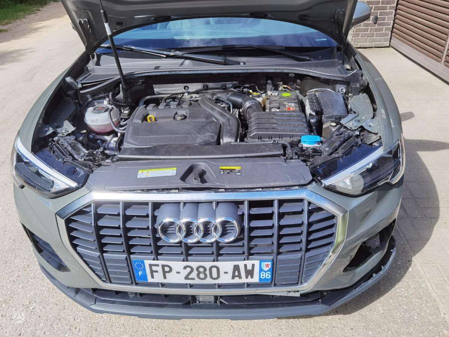 Pelēks Audi Q3 2020 Kauņa, ar dzinēja tilpumu 1.50 L un nobraukumu 82 tūkst. km par 12900 €, foto 25 vietnē AUTOMOTO.COM.LV