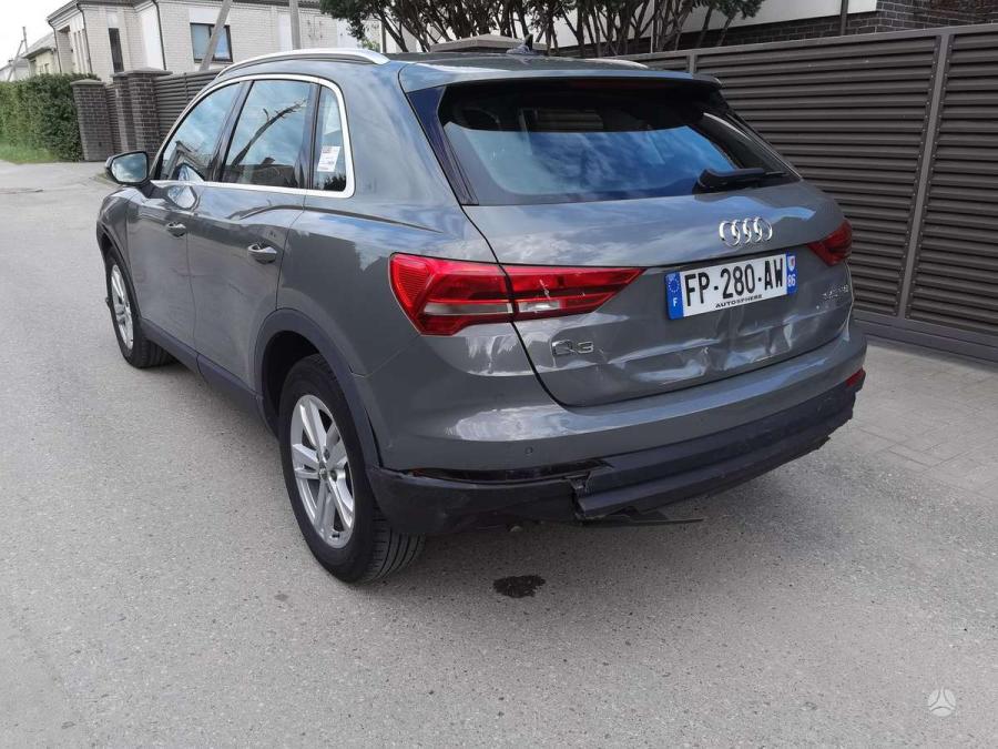 Grey Audi Q3 2020 in Kaunas, with an engine capacity of 1.50 L and mileage of 82 thousand km for 12300 €, photo 37 on AUTOMOTO.COM.LV