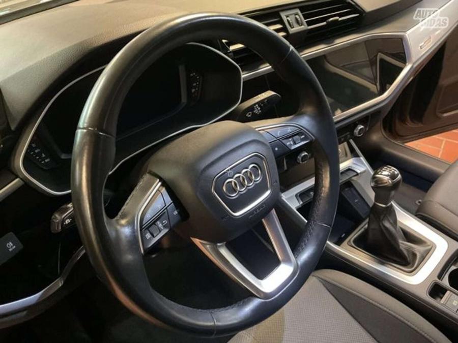 Grey Audi Q3 2021 in Kaunas, with an engine capacity of 1.50 L and mileage of 59 thousand km for 26925 €, photo 10 on AUTOMOTO.COM.LV