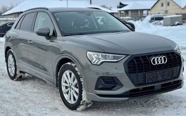 Pelēks Audi Q3 2021 Viļņa, ar dzinēja tilpumu 1.50 L un nobraukumu 33 tūkst. km par 29300 €, foto 5 vietnē AUTOMOTO.COM.LV