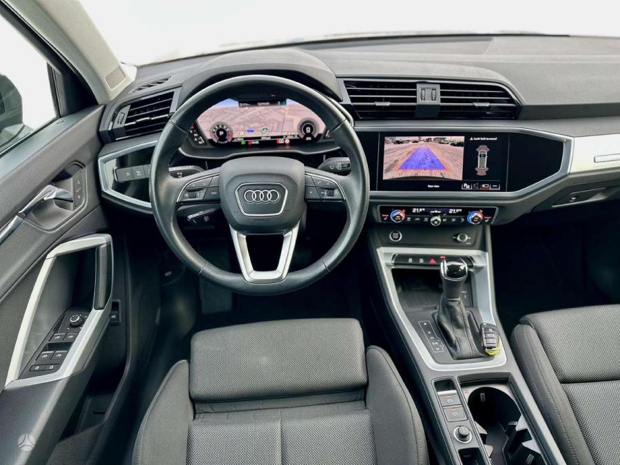 Grey Audi Q3 2021 in Vilnius, with an engine capacity of 1.50 L and mileage of 33 thousand km for 29300 €, photo 24 on AUTOMOTO.COM.LV