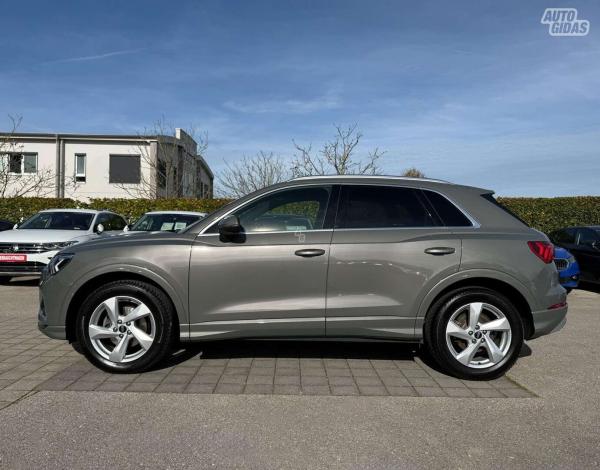 Grey Audi Q3 2021 in Kaunas, with an engine capacity of 1.50 L and mileage of 29 thousand km for 33083 €, photo 8 on AUTOMOTO.COM.LV