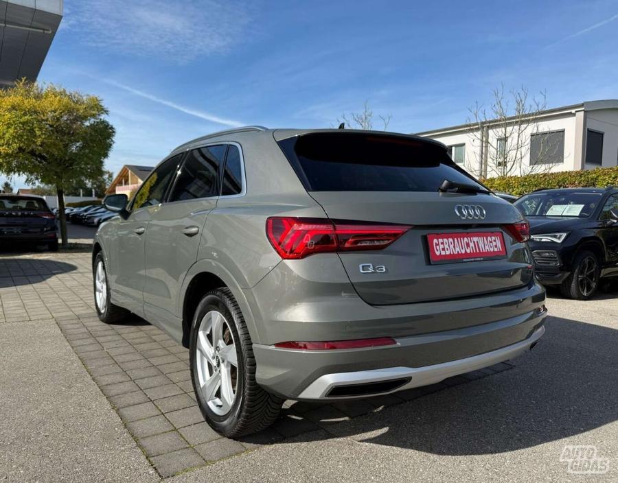 Grey Audi Q3 2021 in Kaunas, with an engine capacity of 1.50 L and mileage of 29 thousand km for 33083 €, photo 9 on AUTOMOTO.COM.LV