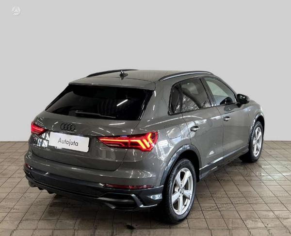 Pelēks Audi Q3 2021 Kauņa, ar dzinēja tilpumu 1.40 L un nobraukumu 67 tūkst. km par 29900 €, foto 4 vietnē AUTOMOTO.COM.LV