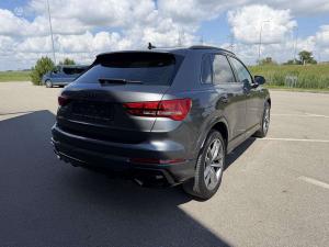 Grey Audi Q3 2021 in Siauliai, with an engine capacity of 1.97 L and mileage of 299 thousand km for 17400 €, photo 8 on AUTOMOTO.COM.LV