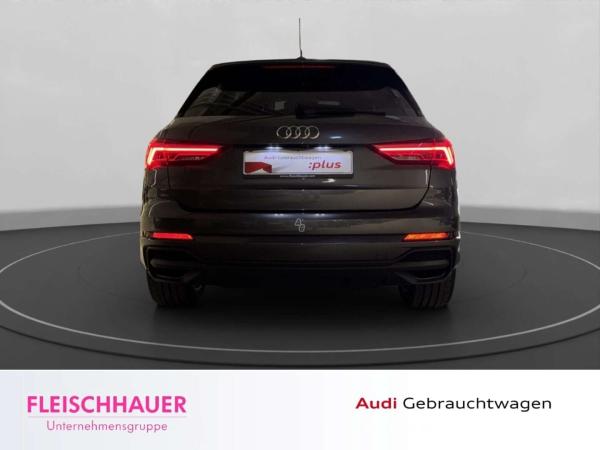 Pelēks Audi Q3 2022 Kauņa, ar dzinēja tilpumu 1.40 L un nobraukumu 65 tūkst. km par 32690 €, foto 5 vietnē AUTOMOTO.COM.LV