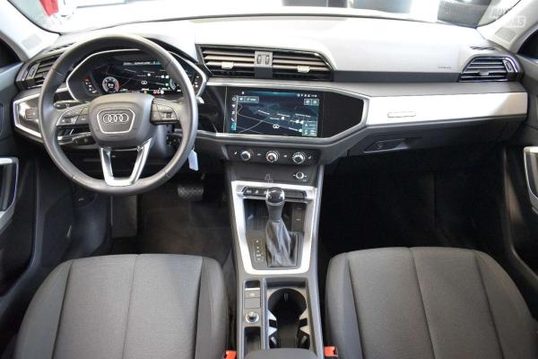 Grey Audi Q3 2022 in Kaunas, with an engine capacity of 2.00 L and mileage of 59 thousand km for 33197 €, photo 3 on AUTOMOTO.COM.LV