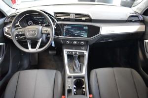 Grey Audi Q3 2022 in Kaunas, with an engine capacity of 2.00 L and mileage of 59 thousand km for 33197 €, photo 3 on AUTOMOTO.COM.LV