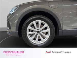 Pelēks Audi Q3 2022 Kauņa, ar dzinēja tilpumu 1.40 L un nobraukumu 43 tūkst. km par 32690 €, foto 6 vietnē AUTOMOTO.COM.LV