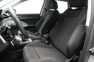 Grey Audi Q3 2022 in Kaunas, with an engine capacity of 1.50 L and mileage of 54 thousand km for 31072 €, photo 10 on AUTOMOTO.COM.LV