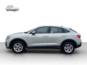 Pelēks Audi Q3 2022 Kauņa, ar dzinēja tilpumu 1.40 L un nobraukumu 24 tūkst. km par 32674 €, foto 3 vietnē AUTOMOTO.COM.LV