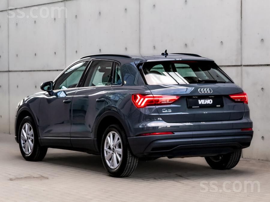 Pelēks Audi Q3 2022 Rīga, ar dzinēja tilpumu 1.50 L un nobraukumu 67 tūkst. km par 28900 €, foto 8 vietnē AUTOMOTO.COM.LV