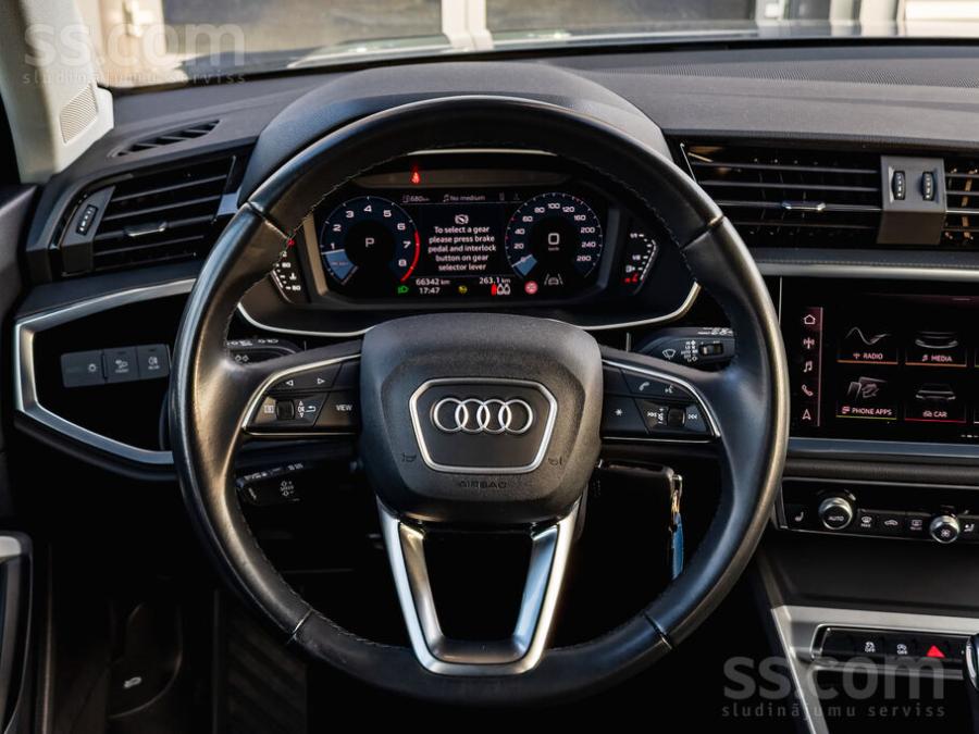 Pelēks Audi Q3 2022 Rīga, ar dzinēja tilpumu 1.50 L un nobraukumu 67 tūkst. km par 28900 €, foto 31 vietnē AUTOMOTO.COM.LV