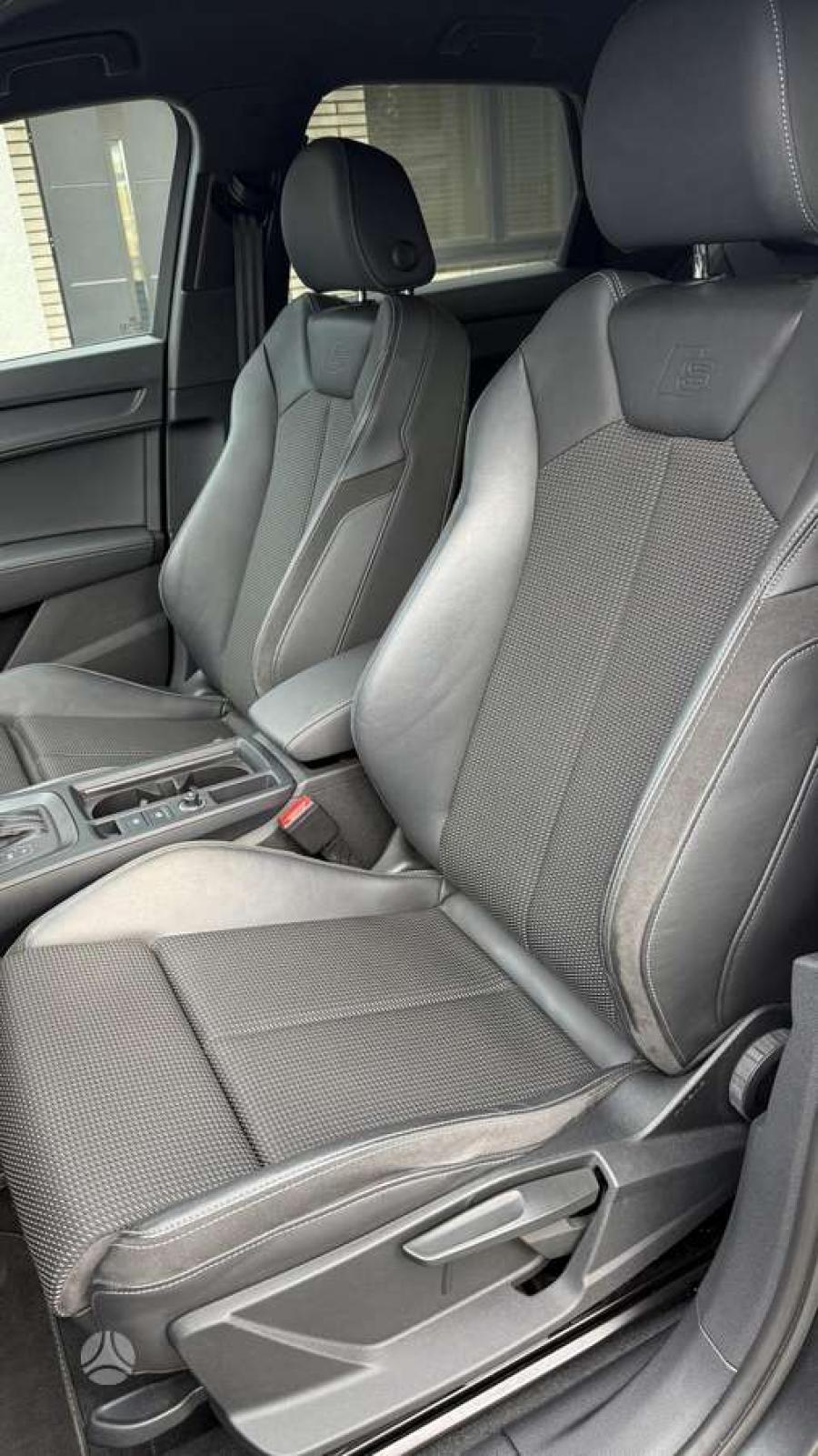 Pelēks Audi Q3 2022 Viļņa, ar dzinēja tilpumu 1.40 L un nobraukumu 147 tūkst. km par 23790 €, foto 11 vietnē AUTOMOTO.COM.LV