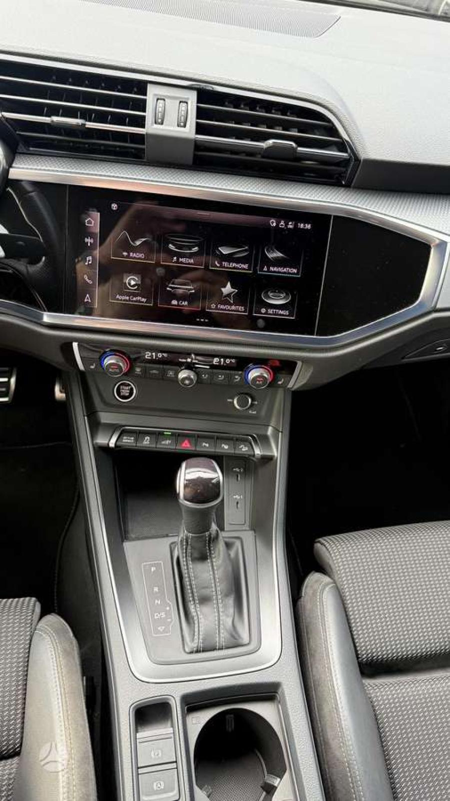 Pelēks Audi Q3 2022 Viļņa, ar dzinēja tilpumu 1.40 L un nobraukumu 147 tūkst. km par 23790 €, foto 15 vietnē AUTOMOTO.COM.LV