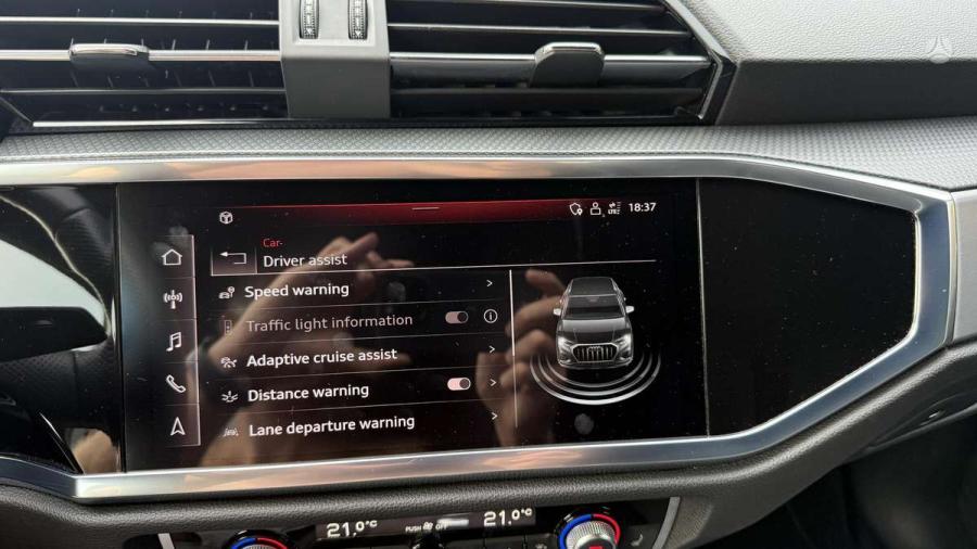 Pelēks Audi Q3 2022 Viļņa, ar dzinēja tilpumu 1.40 L un nobraukumu 147 tūkst. km par 23790 €, foto 25 vietnē AUTOMOTO.COM.LV