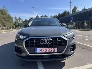 Grey Audi Q3 2022 in Utena, with an engine capacity of 1.97 L and mileage of 168 thousand km for 21400 €, photo 4 on AUTOMOTO.COM.LV