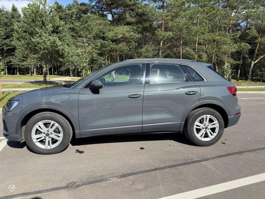 Grey Audi Q3 2022 in Utena, with an engine capacity of 1.97 L and mileage of 168 thousand km for 21400 €, photo 9 on AUTOMOTO.COM.LV