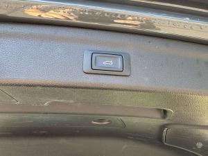 Grey Audi Q3 2022 in Utena, with an engine capacity of 1.97 L and mileage of 168 thousand km for 21400 €, photo 18 on AUTOMOTO.COM.LV