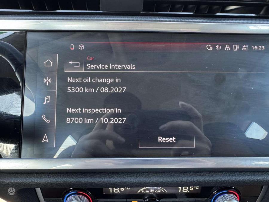 Grey Audi Q3 2022 in Utena, with an engine capacity of 1.97 L and mileage of 168 thousand km for 21400 €, photo 23 on AUTOMOTO.COM.LV