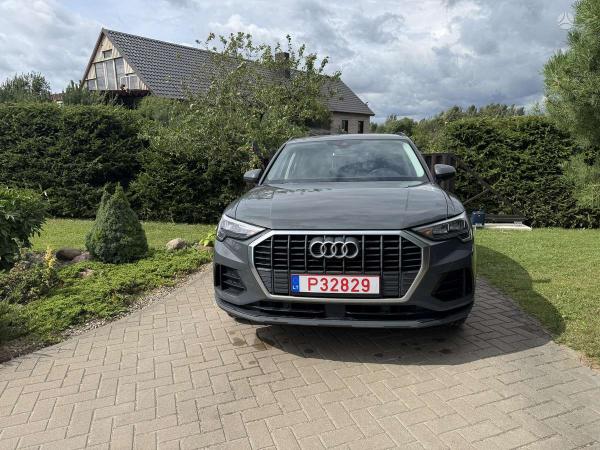 Grey Audi Q3 2022 in Vilnius, with an engine capacity of 1.97 L and mileage of 168 thousand km for 21200 €, photo 1 on AUTOMOTO.COM.LV