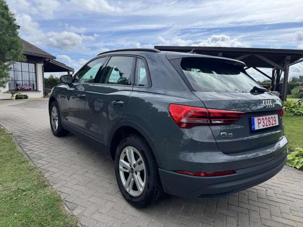 Grey Audi Q3 2022 in Vilnius, with an engine capacity of 1.97 L and mileage of 168 thousand km for 21200 €, photo 6 on AUTOMOTO.COM.LV