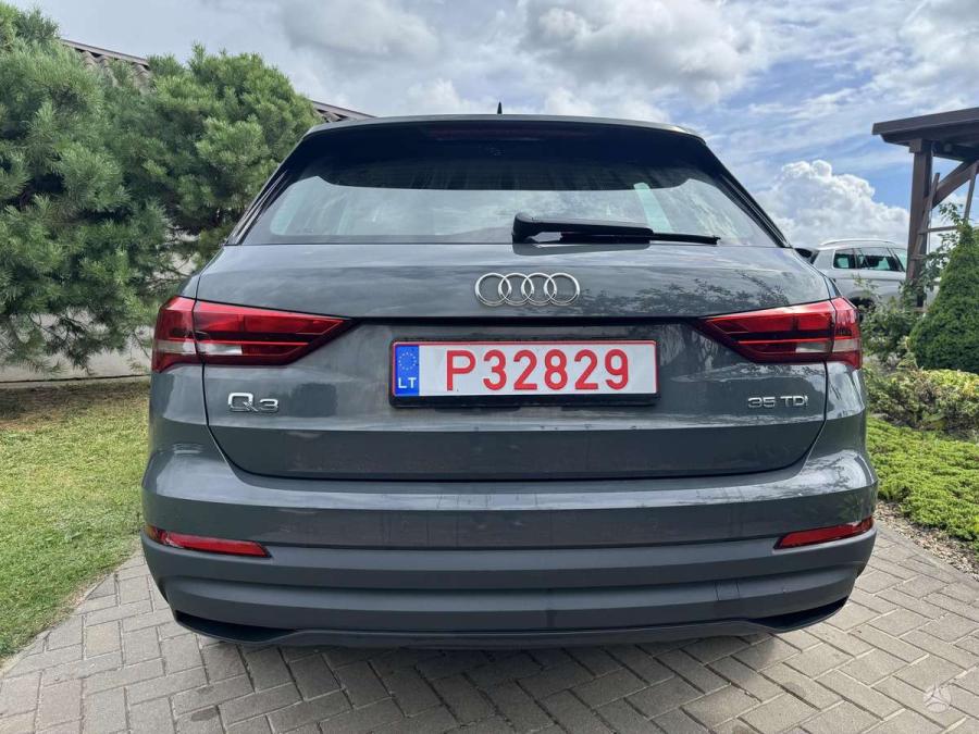 Pelēks Audi Q3 2022 Viļņa, ar dzinēja tilpumu 1.97 L un nobraukumu 168 tūkst. km par 21200 €, foto 7 vietnē AUTOMOTO.COM.LV