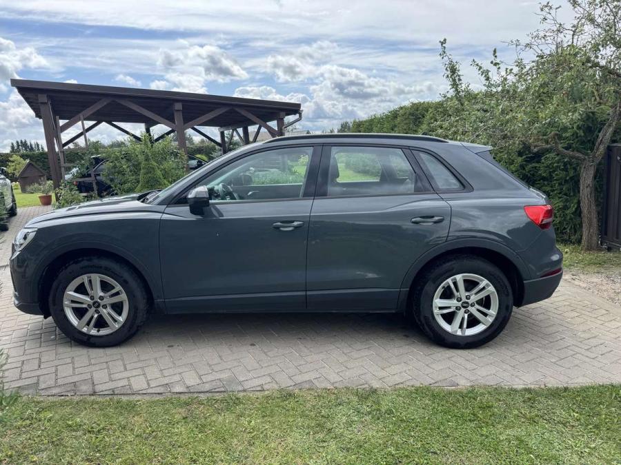 Pelēks Audi Q3 2022 Viļņa, ar dzinēja tilpumu 1.97 L un nobraukumu 168 tūkst. km par 21200 €, foto 8 vietnē AUTOMOTO.COM.LV