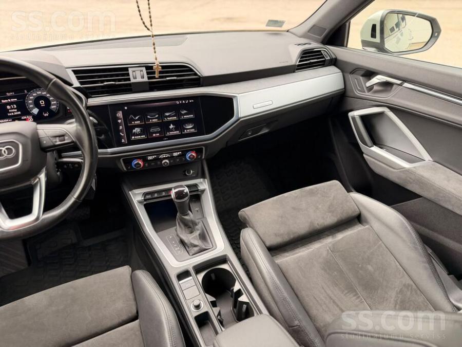 Pelēks Audi Q3 2022 Cēsis, ar dzinēja tilpumu 2.00 L un nobraukumu 70 tūkst. km par 31500 €, foto 8 vietnē AUTOMOTO.COM.LV