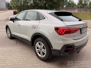 Pelēks Audi Q3 2022 Cēsis, ar dzinēja tilpumu 2.00 L un nobraukumu 70 tūkst. km par 31500 €, foto 10 vietnē AUTOMOTO.COM.LV