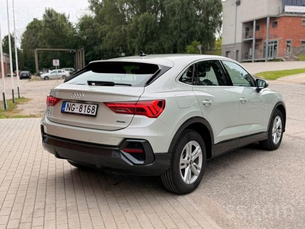 Pelēks Audi Q3 2022 Cēsis, ar dzinēja tilpumu 2.00 L un nobraukumu 70 tūkst. km par 31500 €, foto 4 vietnē AUTOMOTO.COM.LV