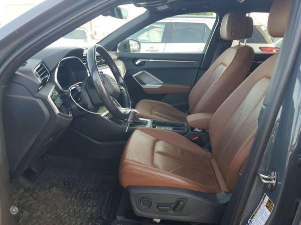 Pelēks Audi Q3 2022 Viļņa, ar dzinēja tilpumu 1.98 L un nobraukumu 58 tūkst. km par 17303 €, foto 8 vietnē AUTOMOTO.COM.LV