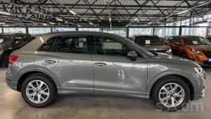 Pelēks Audi Q3 2022 Rīga, ar dzinēja tilpumu 2.00 L un nobraukumu 19 tūkst. km par 26900 €, foto 7 vietnē AUTOMOTO.COM.LV