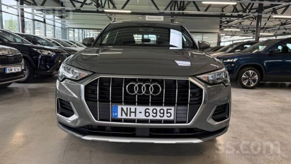 Audi Q3 2022 Rīga vietnē Pelēks Audi Q3 2022 Rīga, ar dzinēja tilpumu 2.00 L un nobraukumu 19 tūkst. km par 26900 €, foto 9 vietnē AUTOMOTO.COM.LV