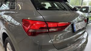 Pelēks Audi Q3 2022 Rīga, ar dzinēja tilpumu 2.00 L un nobraukumu 19 tūkst. km par 26900 €, foto 12 vietnē AUTOMOTO.COM.LV