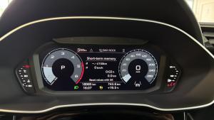 Pelēks Audi Q3 2022 Rīga, ar dzinēja tilpumu 2.00 L un nobraukumu 19 tūkst. km par 26900 €, foto 23 vietnē AUTOMOTO.COM.LV