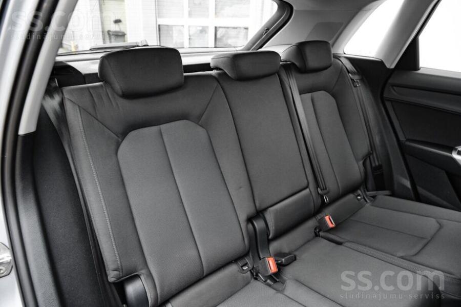 Grey Audi Q3 2023 in Riga, with an engine capacity of 1.00 L and mileage of 19 thousand km for 23900 €, photo 9 on AUTOMOTO.COM.LV
