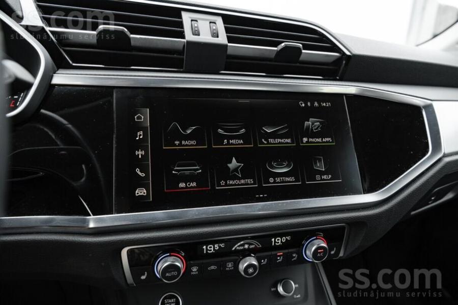 Grey Audi Q3 2023 in Riga, with an engine capacity of 1.50 L and mileage of 19 thousand km for 23900 €, photo 20 on AUTOMOTO.COM.LV
