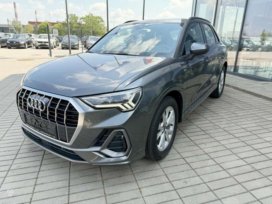 Pelēks Audi Q3 2023 Kauņa, ar dzinēja tilpumu 1.50 L un nobraukumu 198 tūkst. km par 23900 €, foto 1 vietnē AUTOMOTO.COM.LV