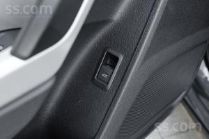 Grey Audi Q3 2023 in Riga, with an engine capacity of 2.00 L and mileage of 57 thousand km for 27950 €, photo 10 on AUTOMOTO.COM.LV