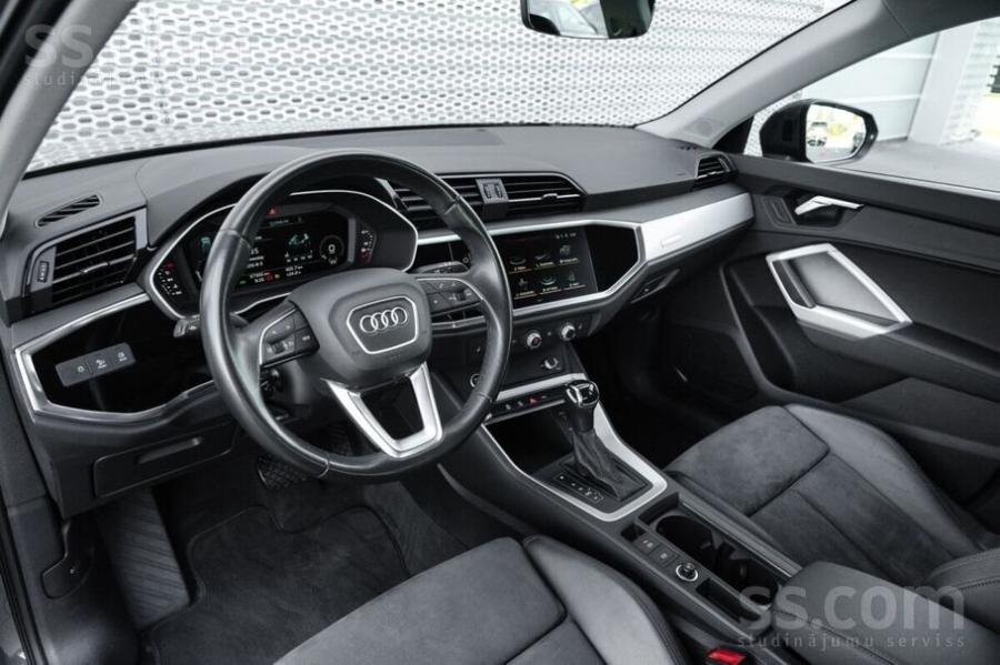 Grey Audi Q3 2023 in Riga, with an engine capacity of 2.00 L and mileage of 57 thousand km for 27950 €, photo 12 on AUTOMOTO.COM.LV
