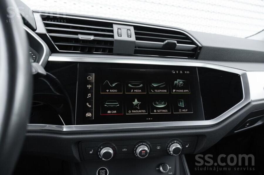 Grey Audi Q3 2023 in Riga, with an engine capacity of 2.00 L and mileage of 57 thousand km for 27950 €, photo 18 on AUTOMOTO.COM.LV